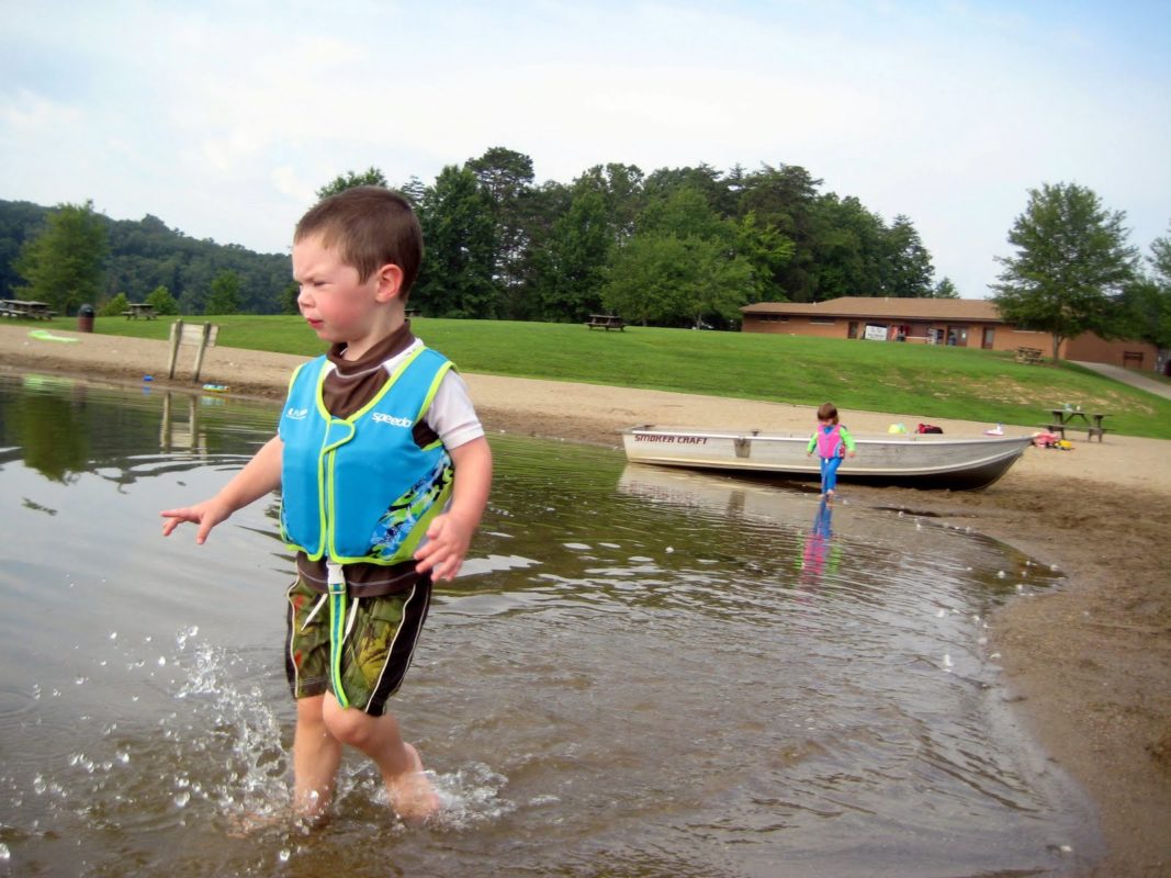 Deam Lake - Lake / Beach near Louisville - Louisville Family Fun
